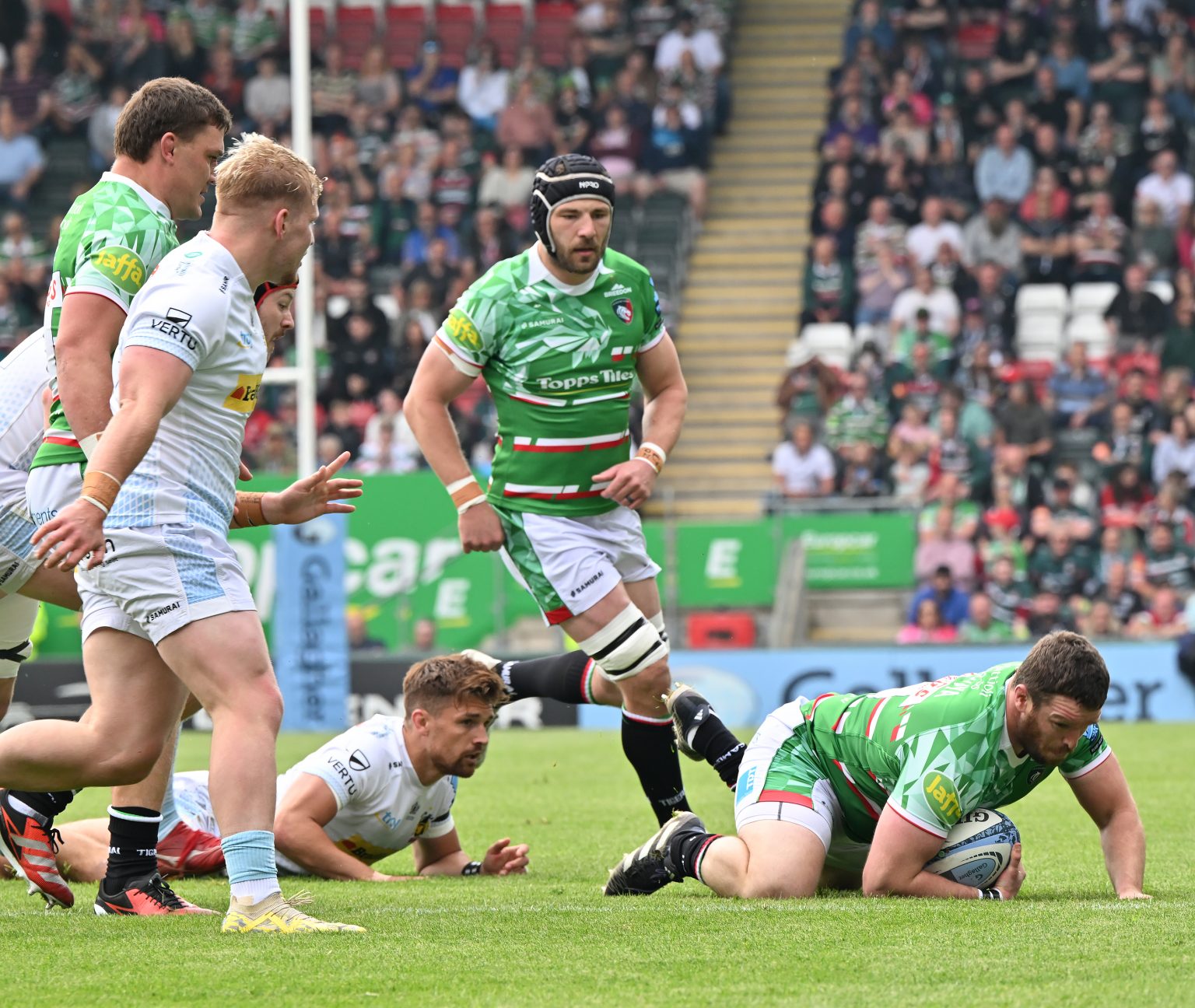 Rugby Head Guards & Scrum Caps | The Rugby Shop